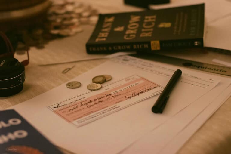 Easy Budgeting Tips for Beginners: 12 Smart Habits