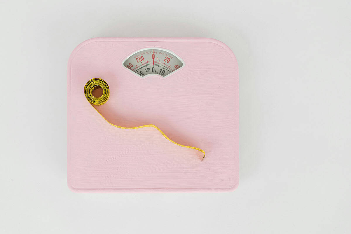 Weight Loss Vision Board: 10 Powerful Items for Your Motivation