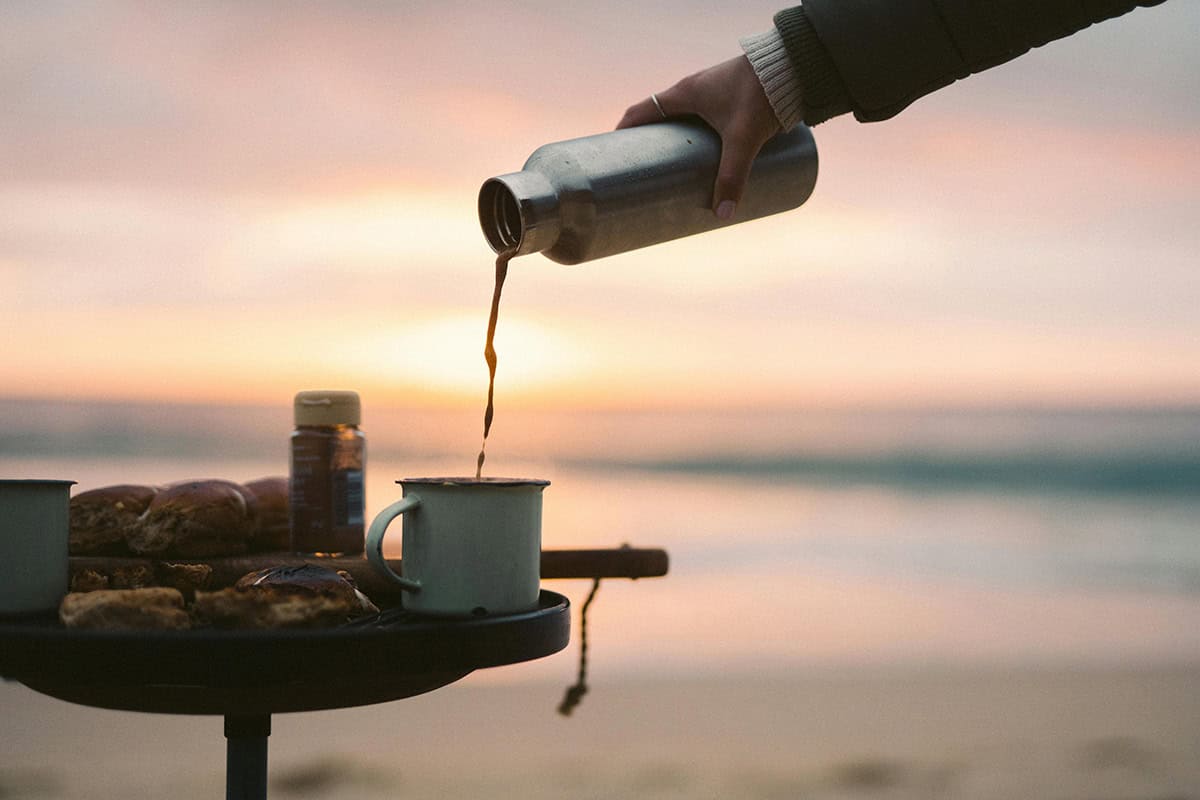 Simple Pleasures in Life: 100 Little Joys That Brighten Your Day
